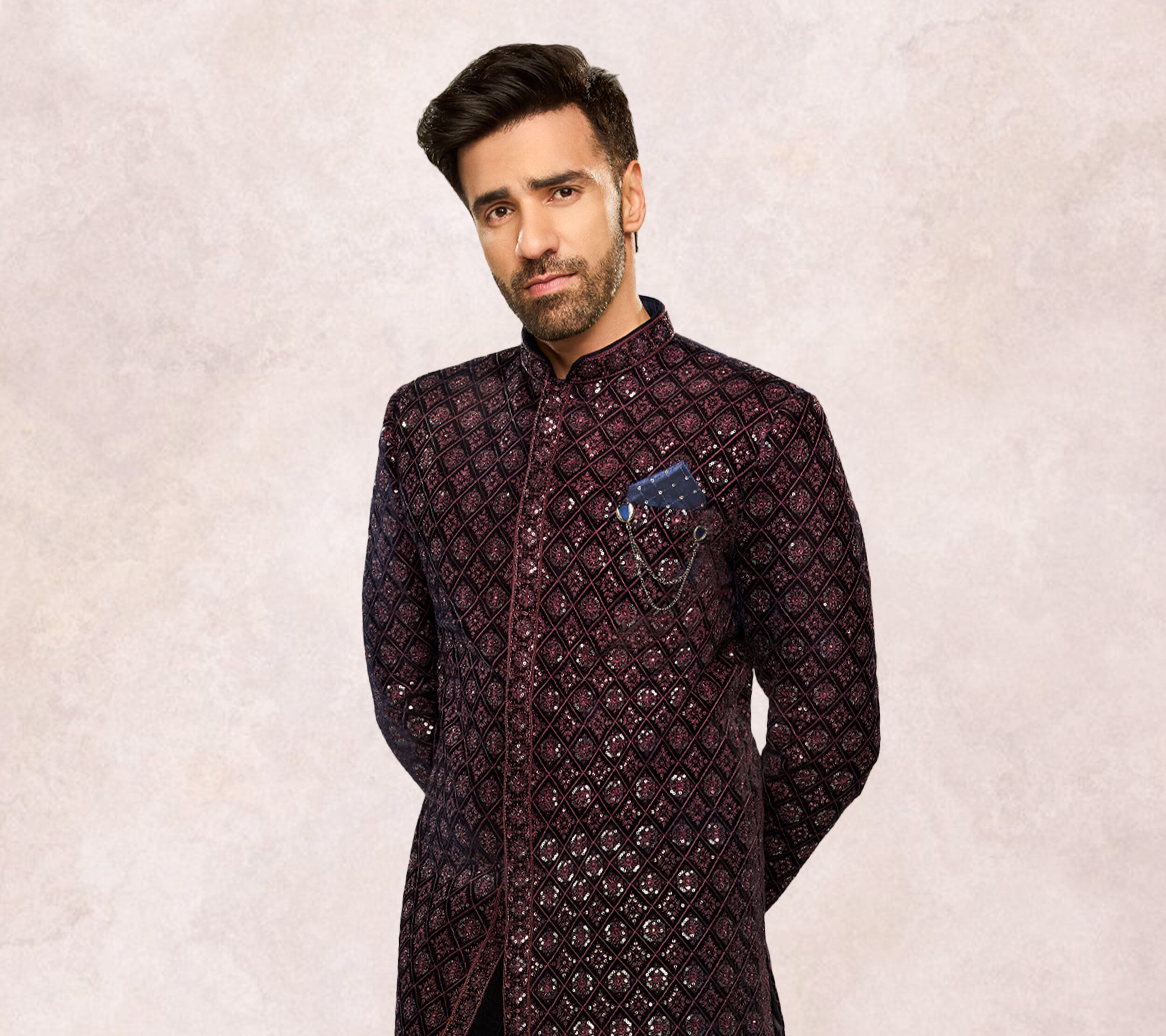 The Ultimate Guide to Brooches for Men: Wear with Style