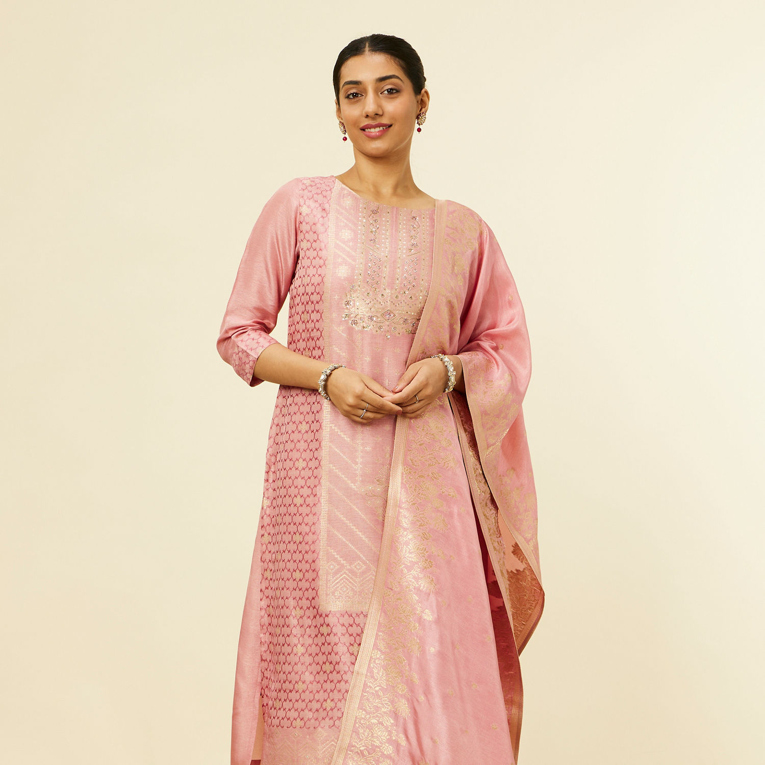 Buy Beatroot Purple Buta Printed Suit Online in UAE @Mohey - Indo ...