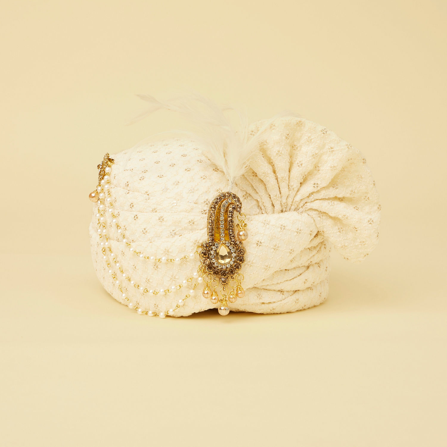 Buy Off White Lattice Patterned Safa with Paisley Kalgi Online in India ...