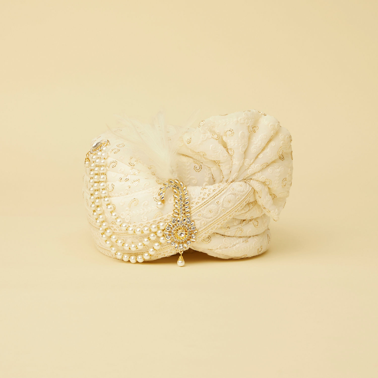 Buy Pearl White Safa with Embellished Peacock Brooch Online in India ...