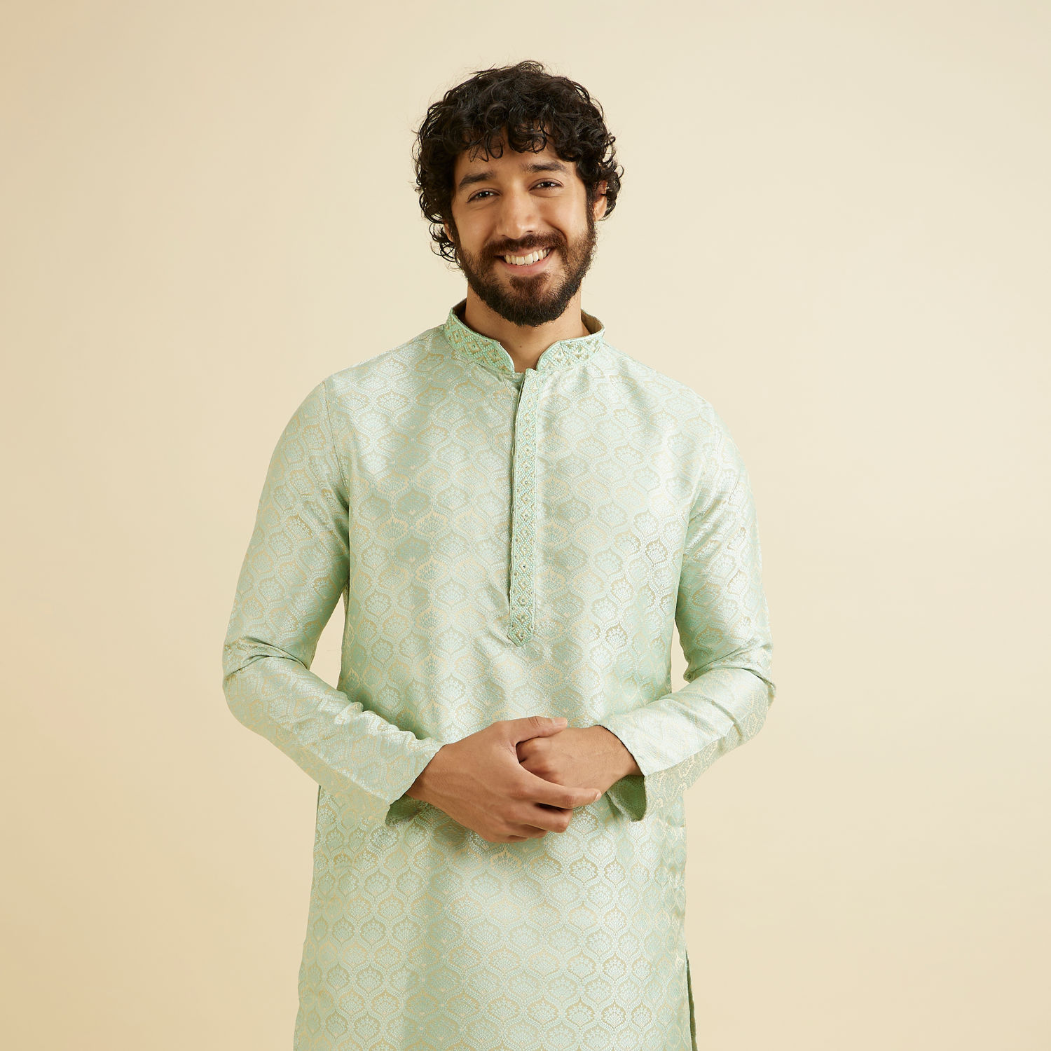 Buy Soft Green Jaal Patterned Kurta Set with Floral Buta Motifs Online ...