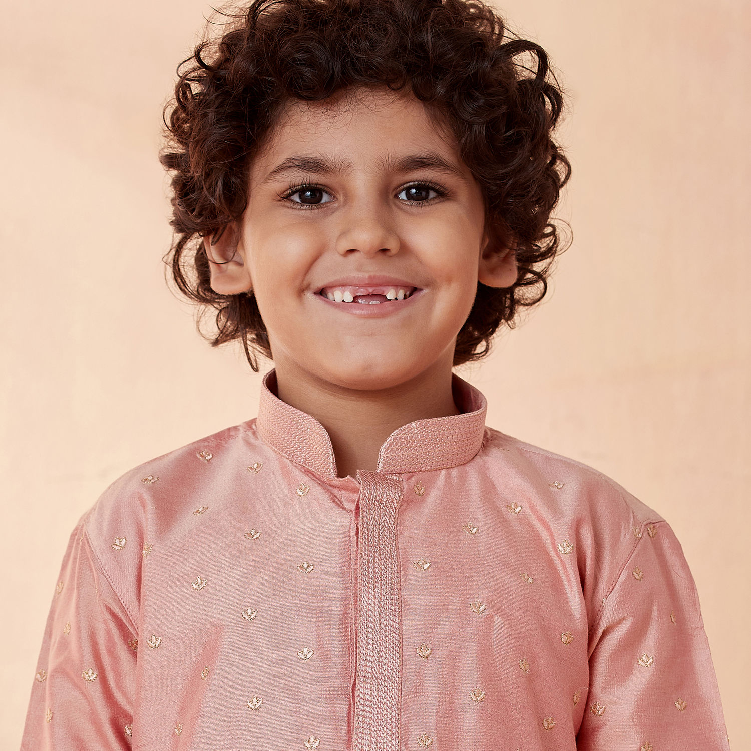 Kurta Pajama for Boys - Buy Boys Gajari Self Motif Kurta Set Online ...